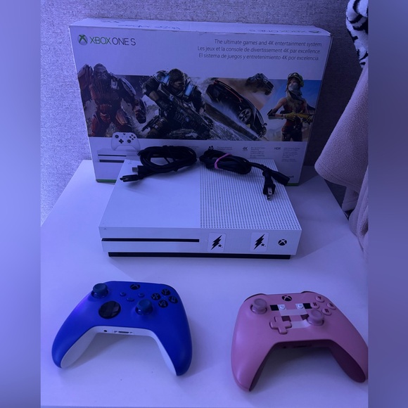 Xbox | Video Games & Consoles | Xbox One S Blue Controller Rare ...